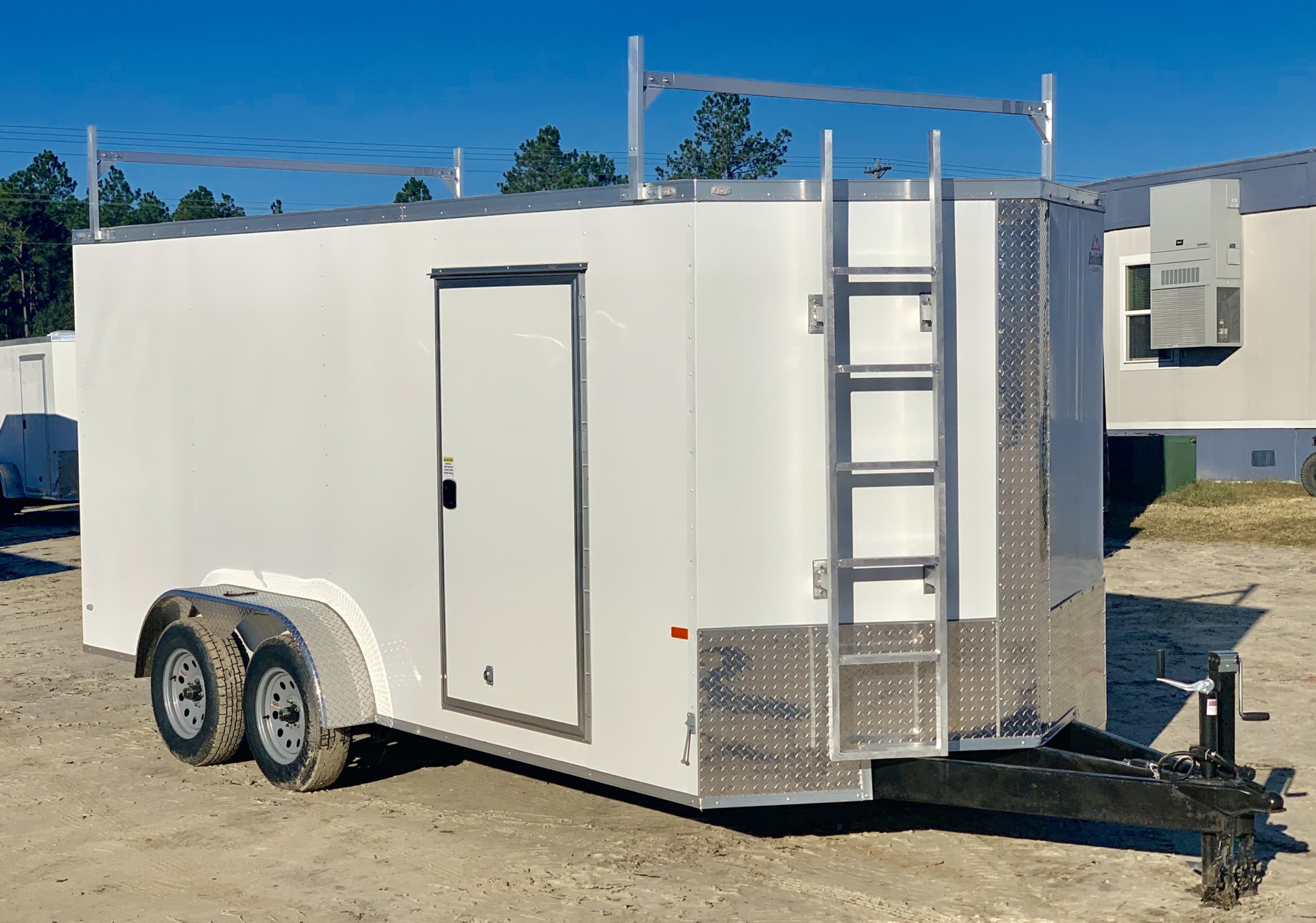 5 Tips to Purchasing a Contractor Trailer - Renown Cargo Trailers